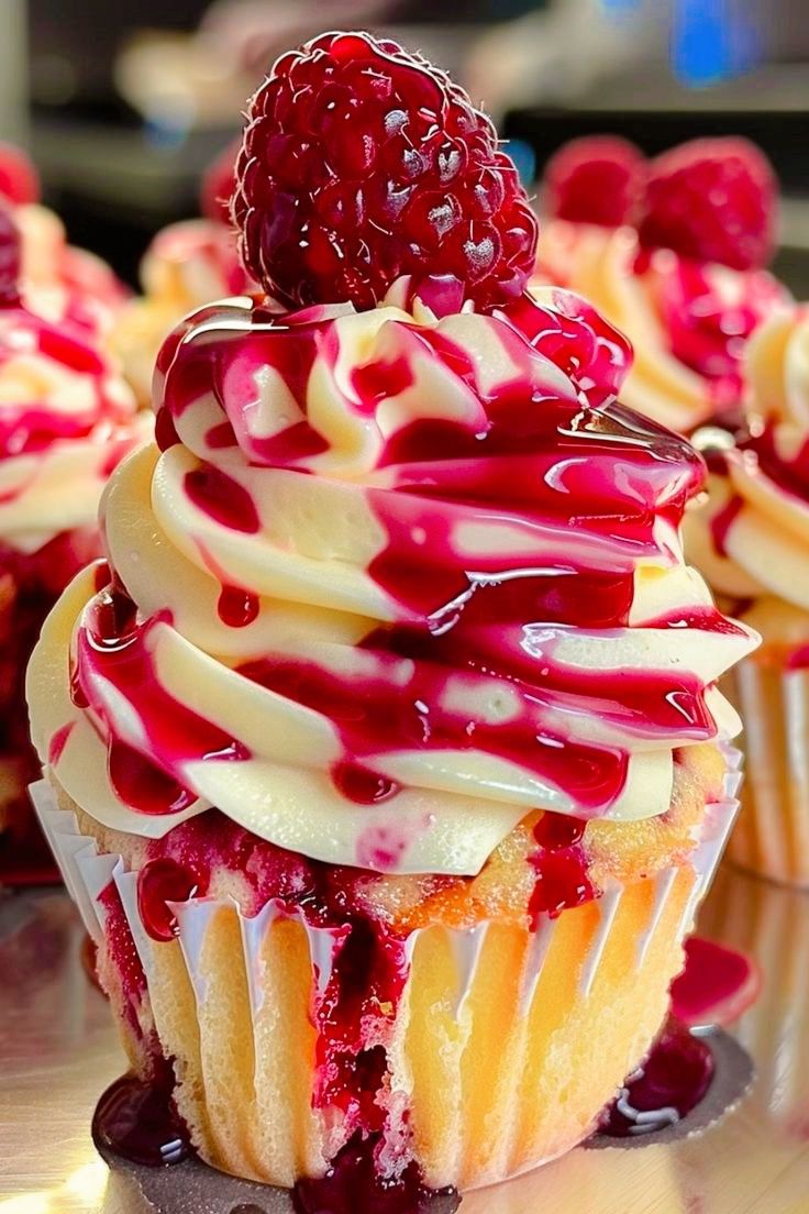 RASPBERRY CHEESECAKE CUPCAKES – hopemakers